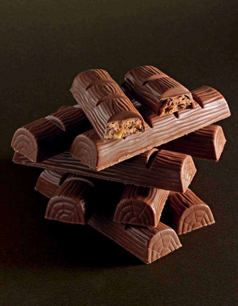 Feuillantine Bar from Couture Chocolate by William Curley