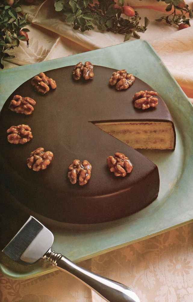 Lutèce from Cocolat: Extraordinary Chocolate Desserts by Alice Medrich