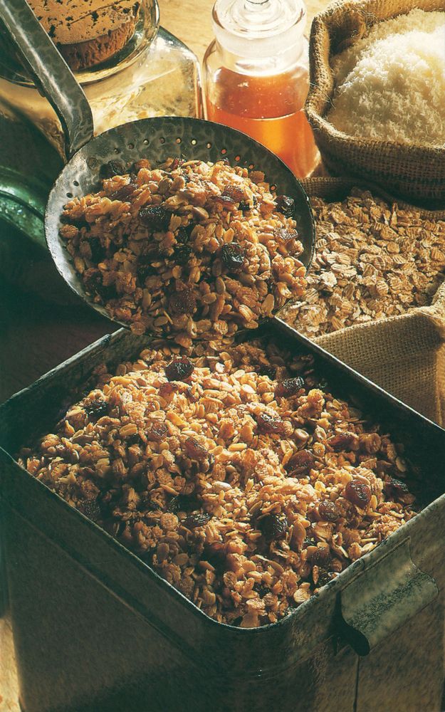 Crunchy Muesli from The Cooking of the USA by Patricia Lousada