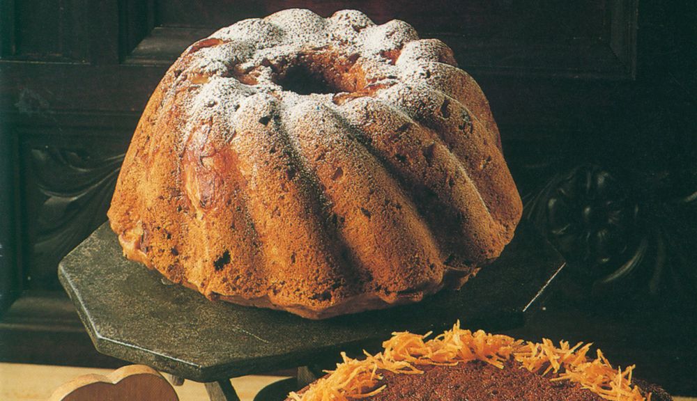 New Amsterdam Apple Cake from The Cooking of the USA by Patricia Lousada