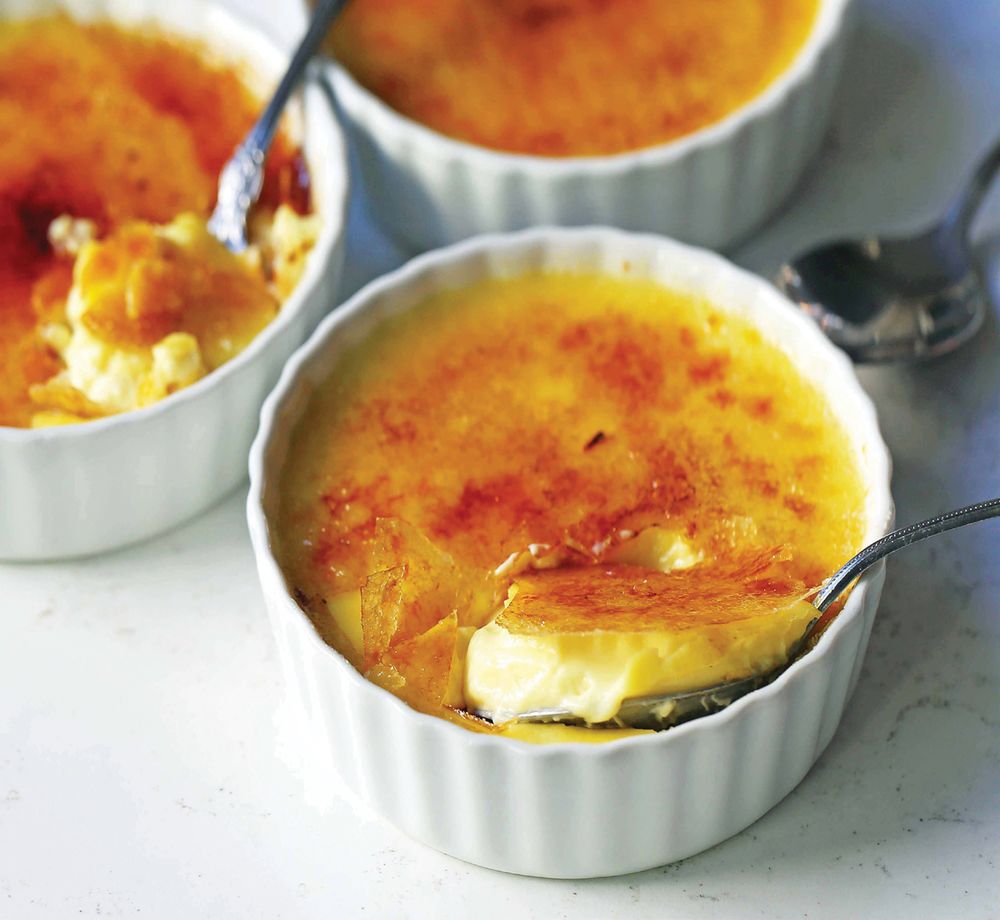 Crème Brûlée from The Chefs' Knowledge: The modern culinary repertoire ...
