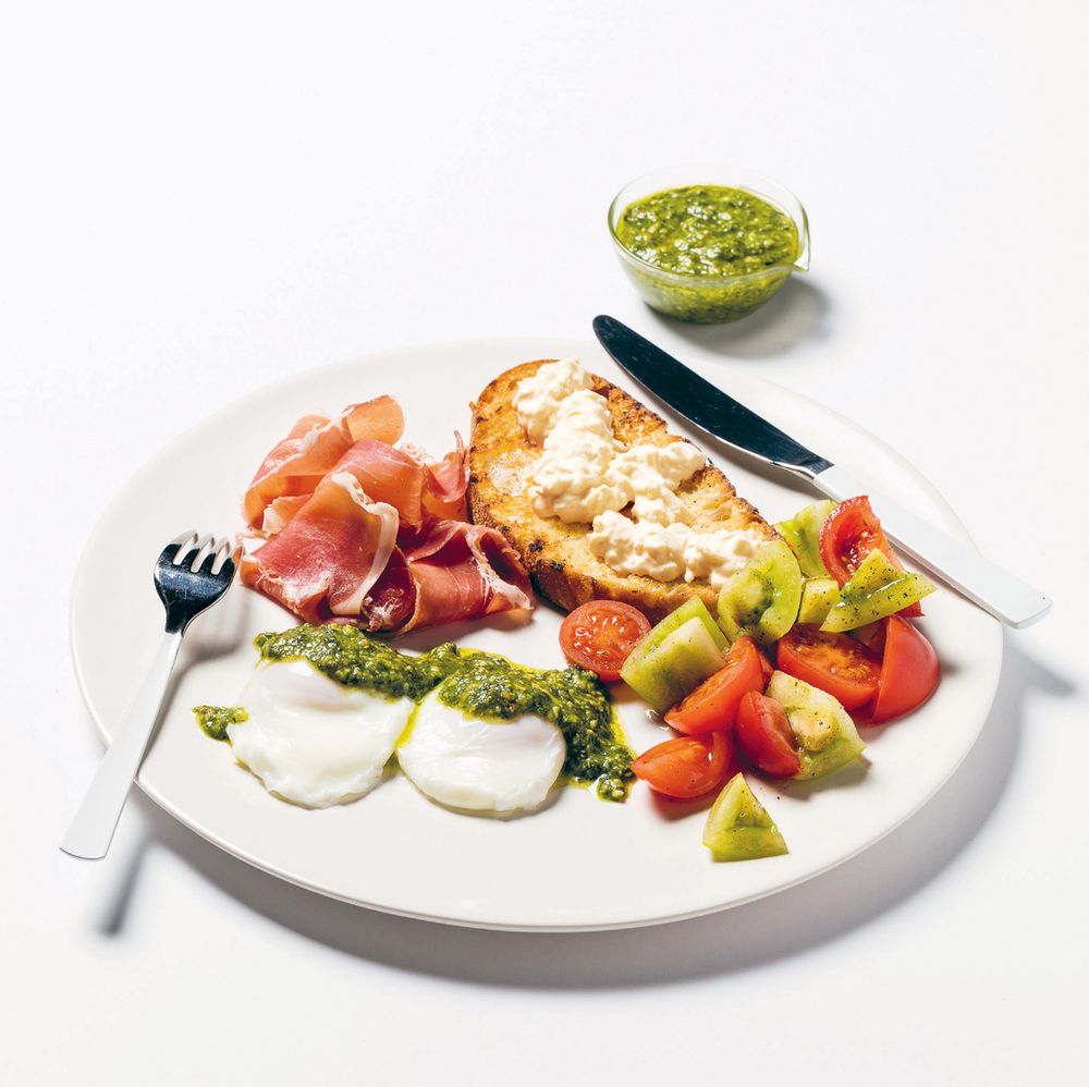 Green eggs and ham w tomato + stracciatella from Chefs Eat Breakfast ...