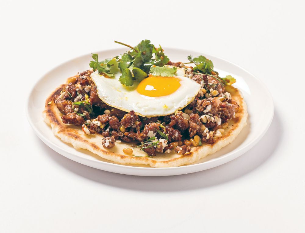 Spiced lamb pizza w fried egg, hummus + lemon from Chefs Eat Breakfast ...