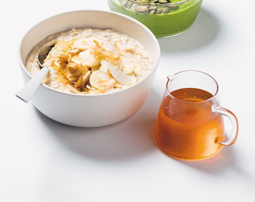 Quinoa porridge w/ peanut butter, banana + coconut from Chefs Eat ...