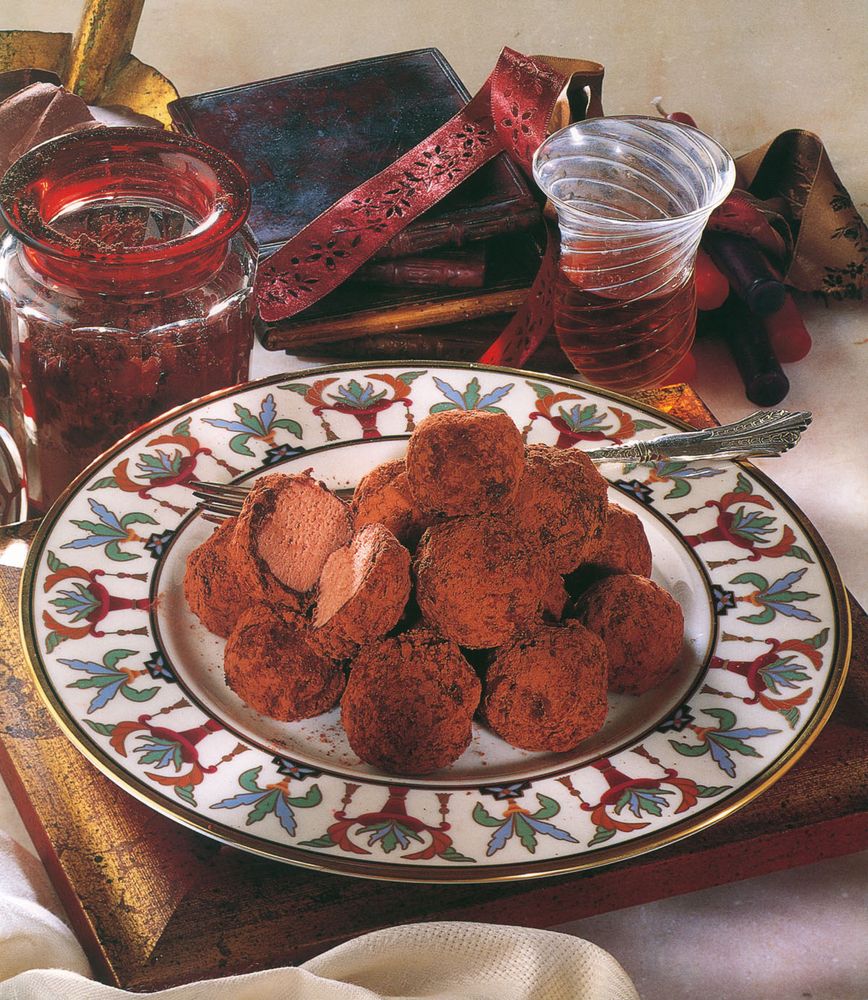 False truffles from Chocolate: Le Cordon Bleu Home Collection by Le ...