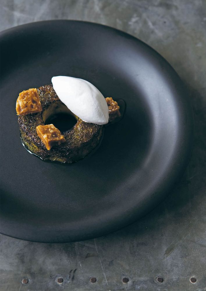 Caramelised Pineapple, Pine Needle Syrup and Pine Nut Brittle from ...