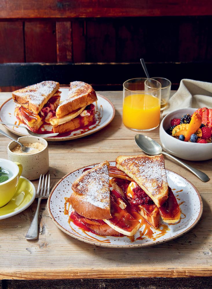 French Toast with Caramelized Bananas from Brunch the Sunday Way: Over ...