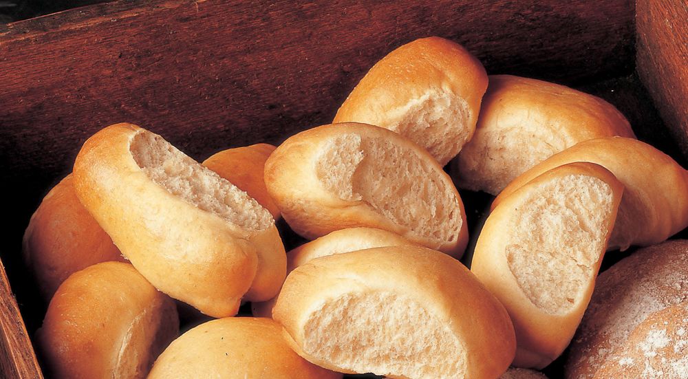 Bridge Rolls from The Ultimate Bread Machine Cookbook by Jennie Shapter