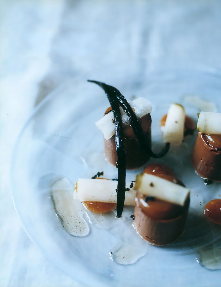 Chocolate delice with pear purée and jasmine tea syrup from Gourmet ...