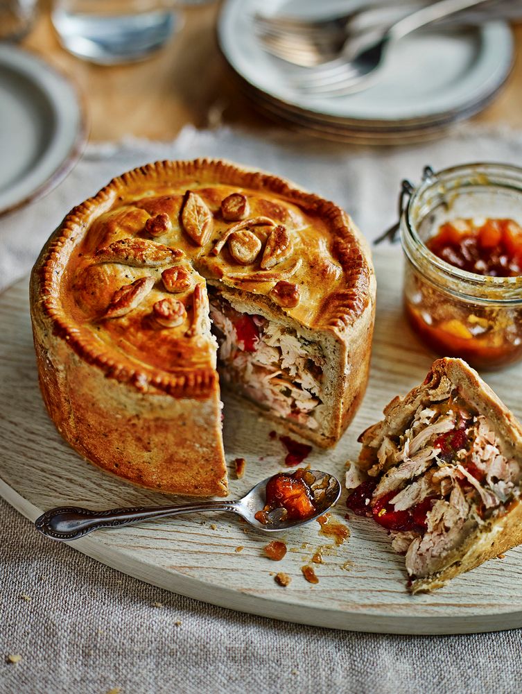 Chicken, cranberry & Stilton pie from The Good Chicken Cookbook by ...