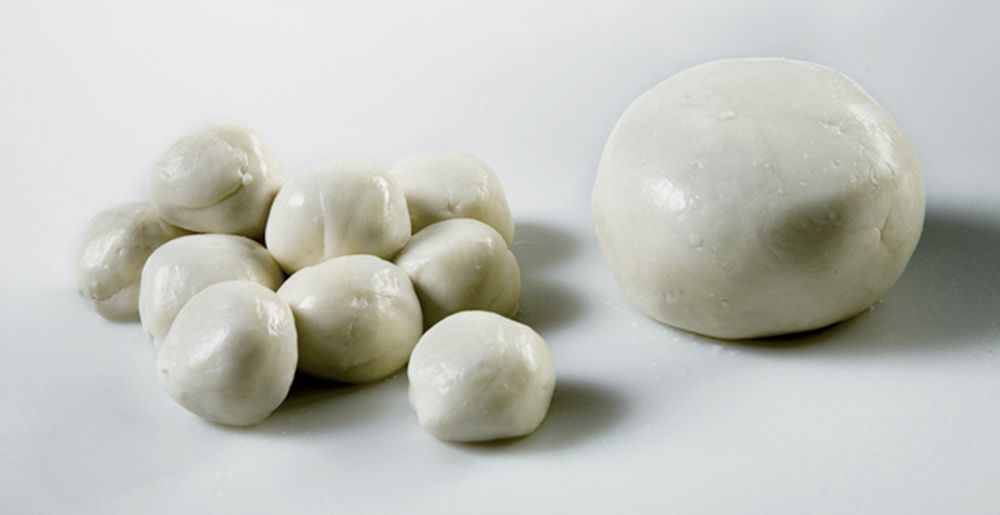 Fresh Cow’s-Milk Mozzarella from Professional Garde Manger: A ...