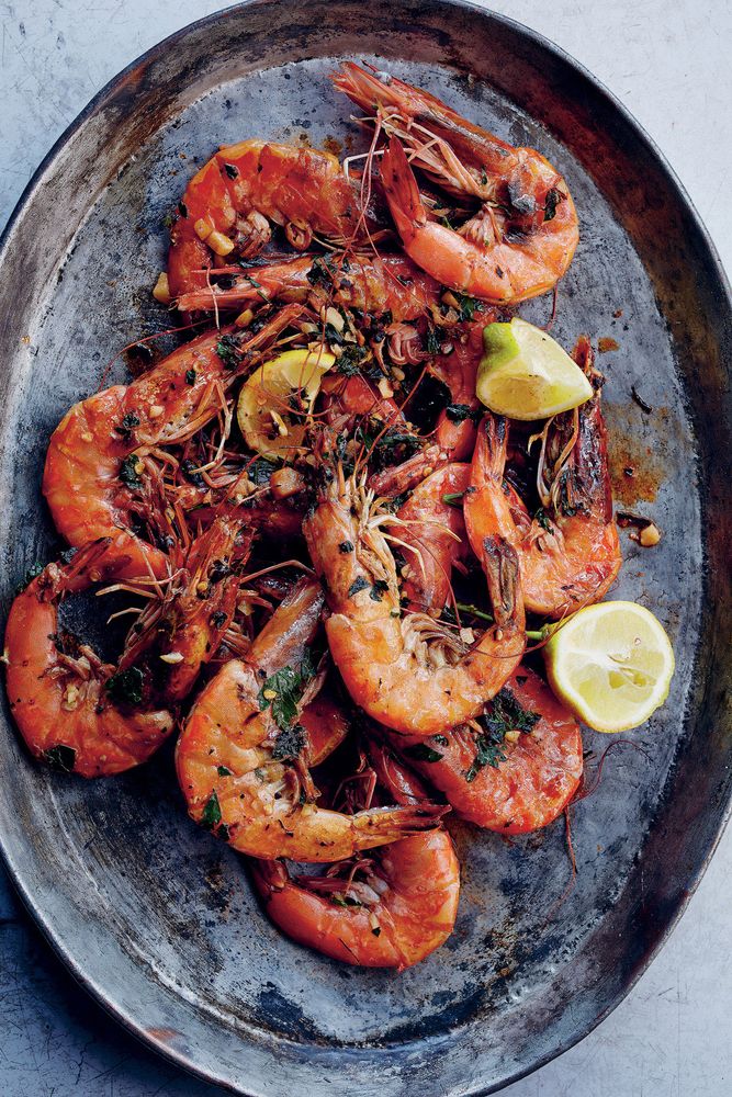 Roasted Prawns with Garlic, Parsley, Crushed Red Pepper Flakes & Lemon ...