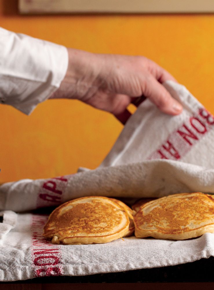 Tea-time Pancakes from Gloagburn: Recipes from a Scottish Farm by ...