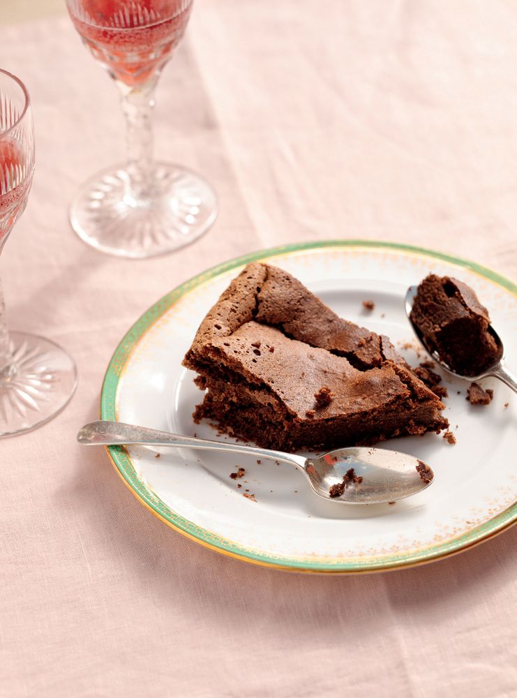 Chocolate Mousse Cake from Gloagburn: Recipes from a Scottish Farm by ...