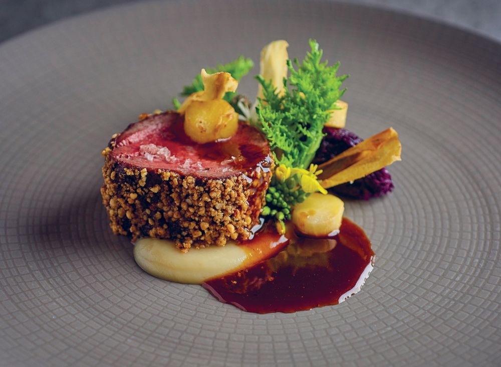 Roast loin of Balmoral venison with peanut crumb, parsnip & braised red ...