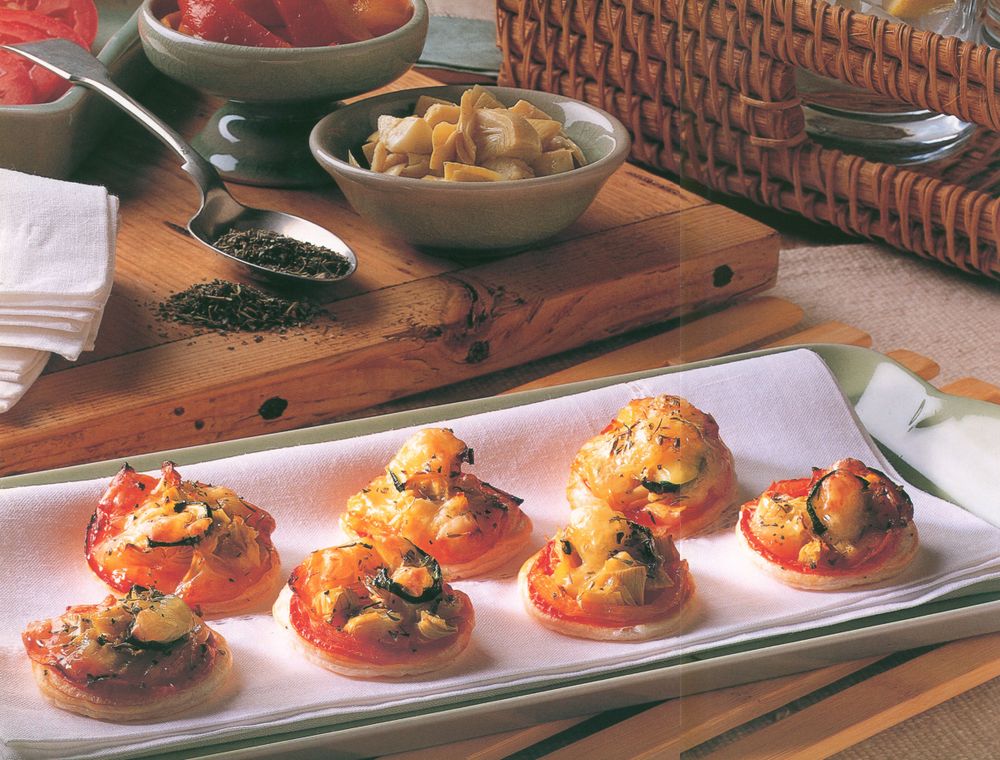 Pronto puff pizzas from Finger Food: Le Cordon Bleu Home Collection by ...