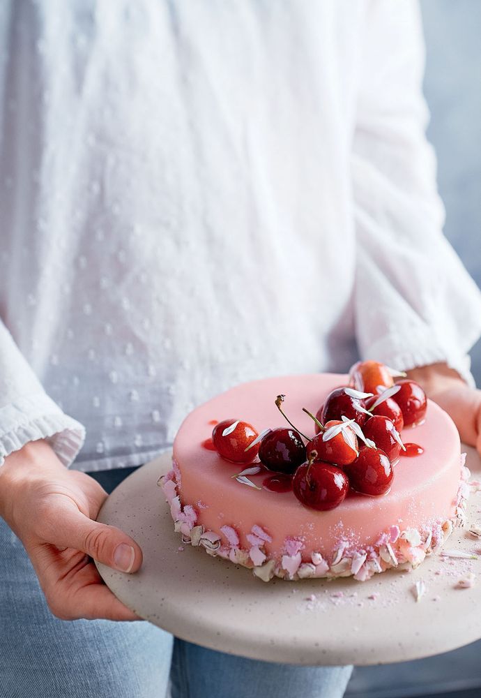 Ambassador Cake ** from French Pastries and Desserts by Lenôtre: More ...