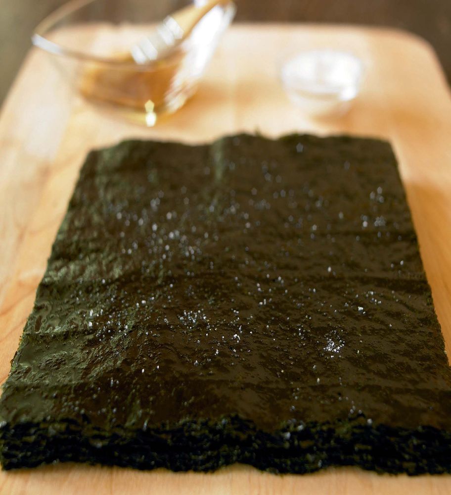 Roasted Seaweed Wafers from The Korean Table: From Barbecue to Bibimbap ...