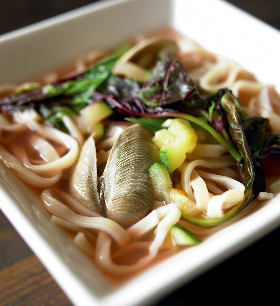Udon Noodle Soup with Clams and Vegetables from The Korean Table: From ...