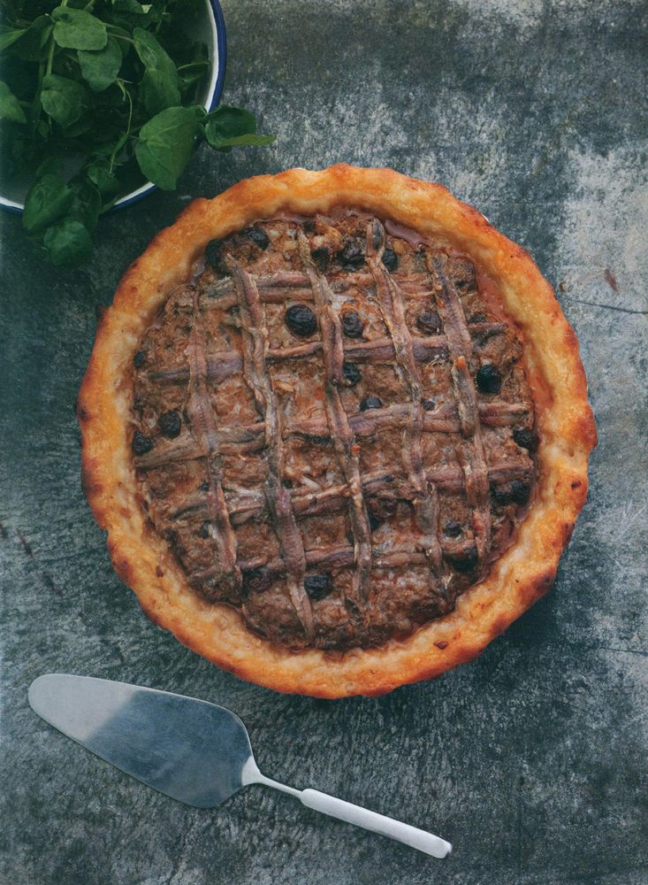 Old English Lattice Flan from Marvellous Meals with Mince by Josceline ...