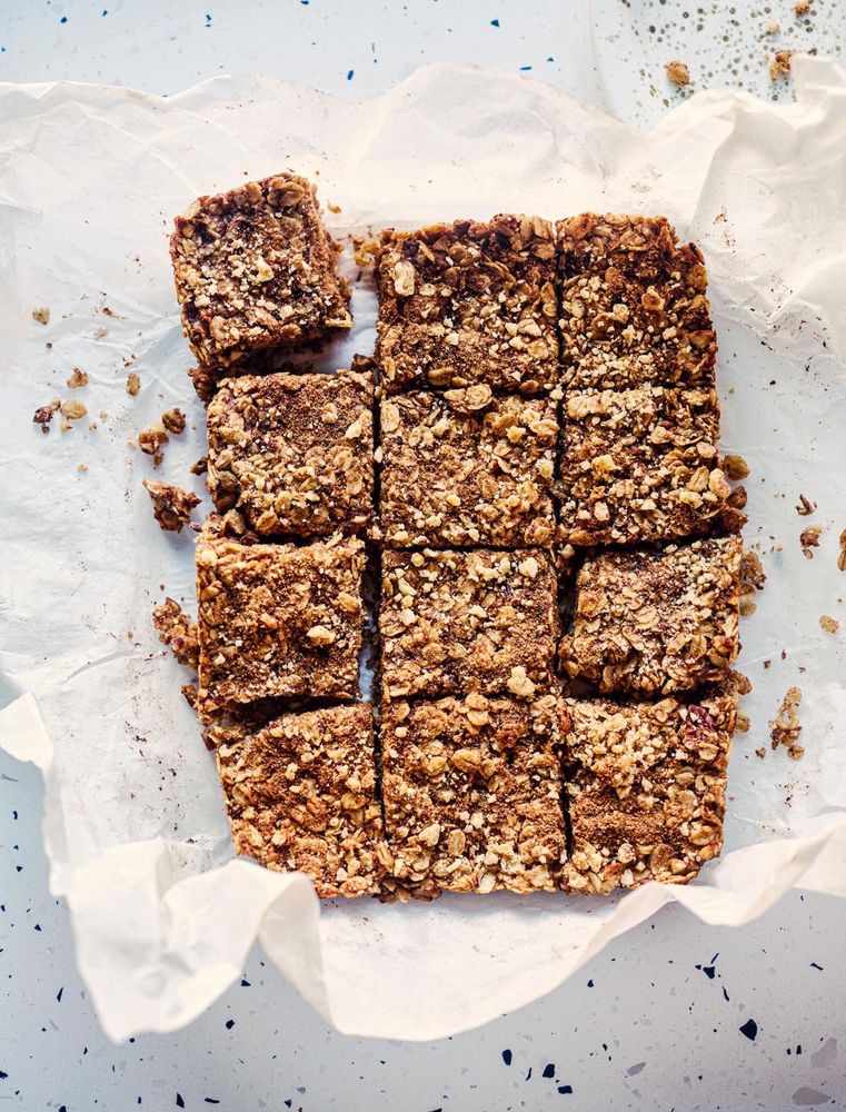 Cinnamony Crunch Flapjacks from The 20-Minute Vegan: Quick, Easy Food ...