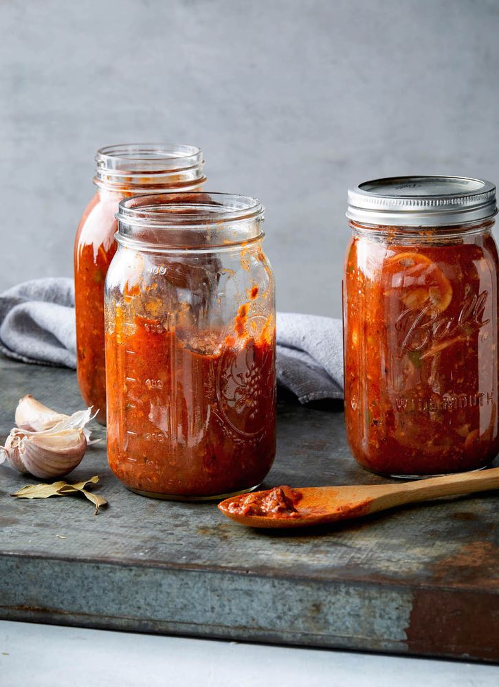 Church Barnard’s Spaghetti Sauce from Southern Grit: 100+ Down-Home ...