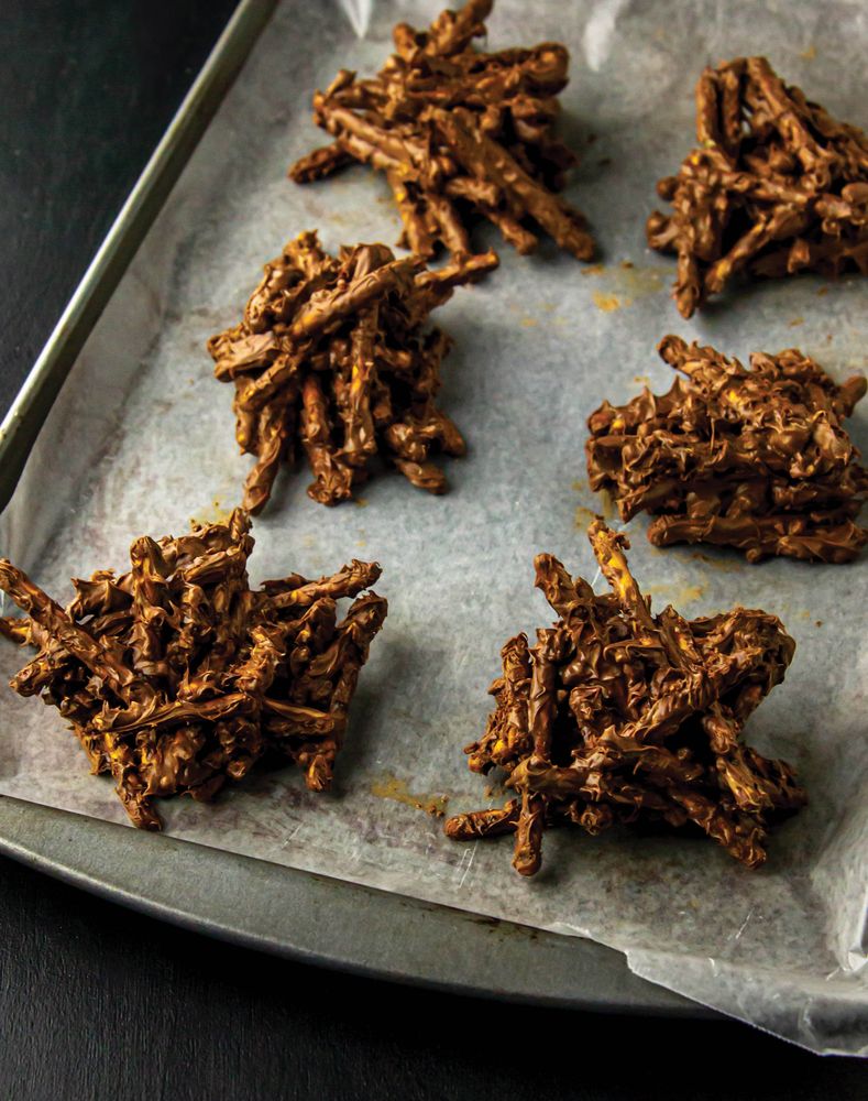 Chocolate Pretzel Nut Drops from Slow Cooking Beyond Meals: 45 No-Fuss ...