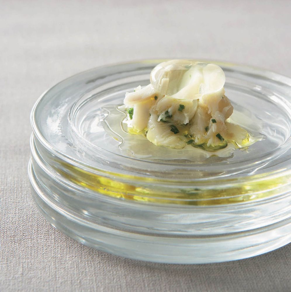 Crab Meat with a Tomato Water Bubble from Pier: A Unique Australian ...