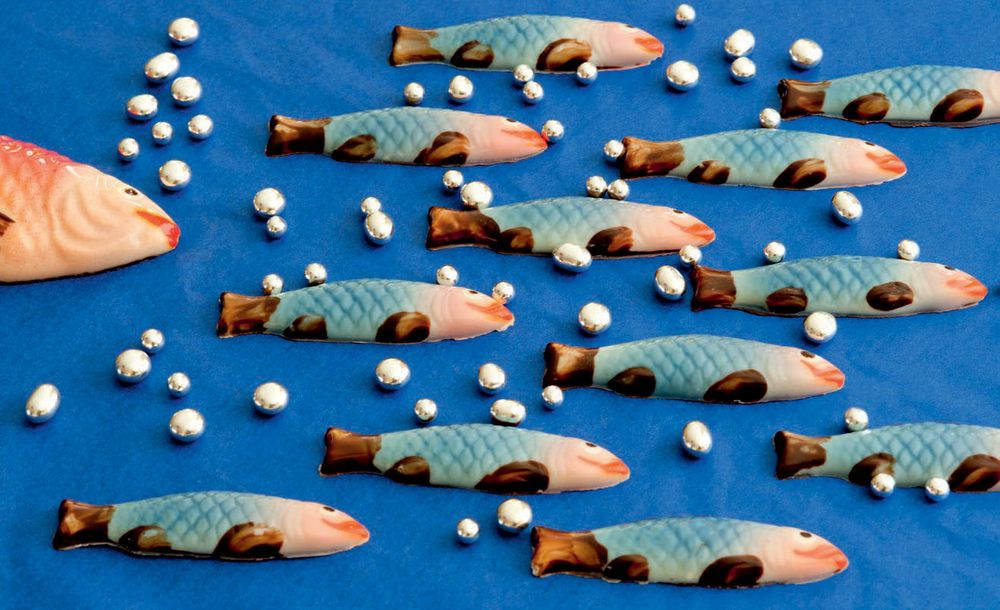 Painting & Moulding: Hearts & Fish from Rococo: Mastering The Art Of ...