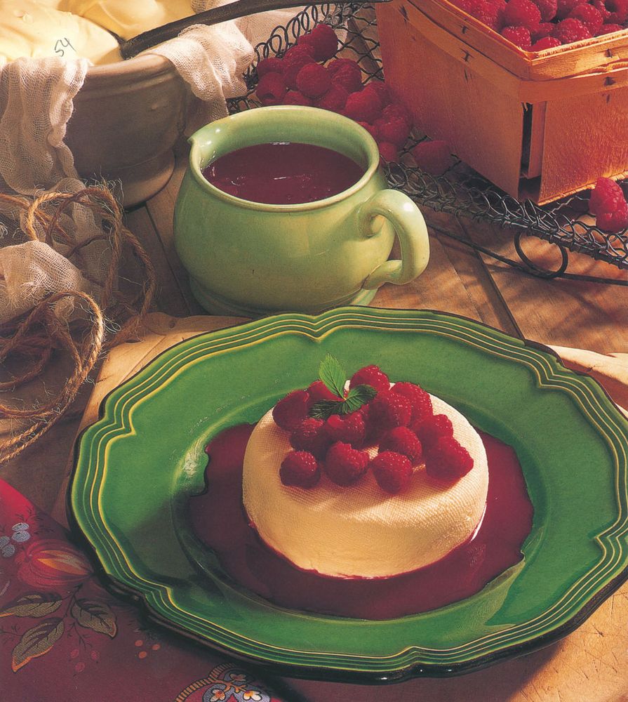 Touraine crémets with raspberry coulis from Regional French: Le Cordon ...