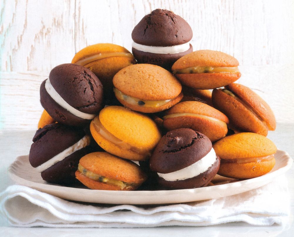 Whoopie Pies from World's Best Cakes: 250 great cakes from Raspberry ...