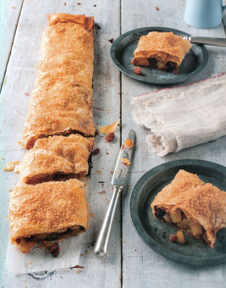 Apple Strudel from World's Best Cakes: 250 great cakes from Raspberry ...