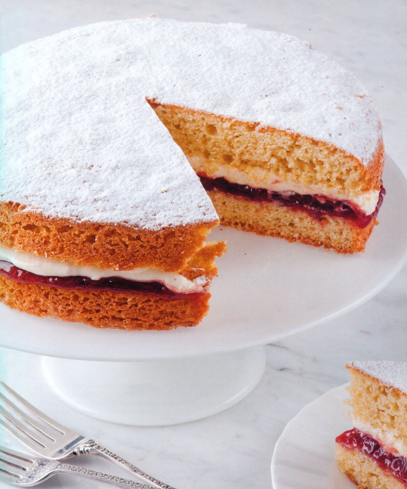 Victoria Sponge from World's Best Cakes: 250 great cakes from Raspberry ...
