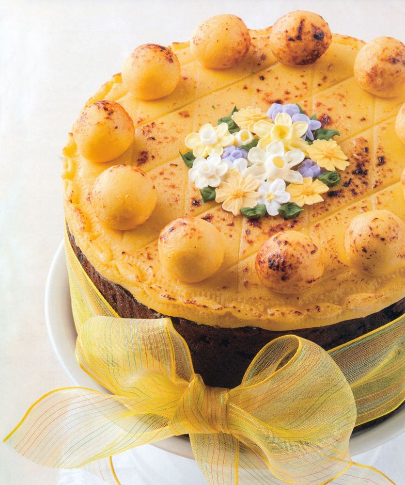 Simnel Cake from World's Best Cakes: 250 great cakes from Raspberry ...