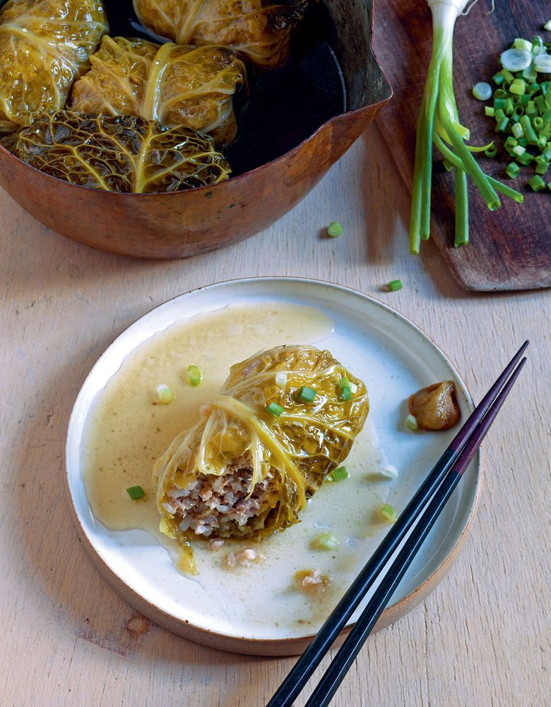 Roll Kyabetsu from Tokyo Cult Recipes by Maori Murota