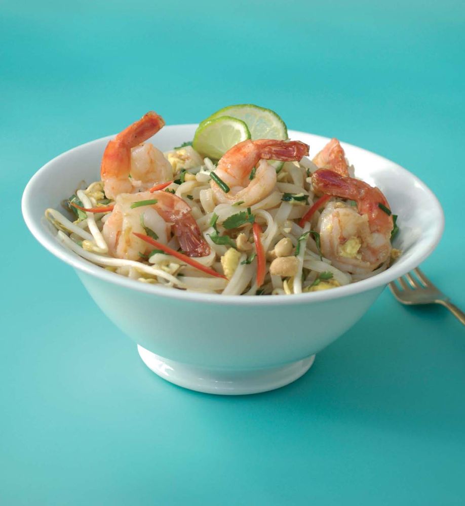 Stir-fried thin and flat noodles with prawns or chicken from Keith ...