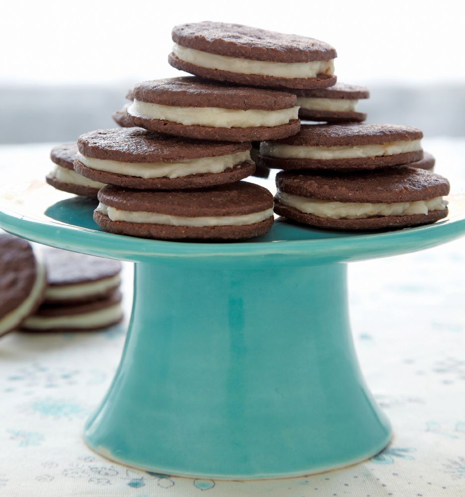 Chocolate Sandwich Cookies with Cream Filling from The Cookiepedia ...