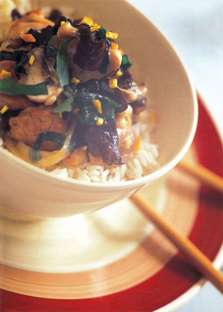 Stir-fried Chicken with Chinese and Button Mushrooms from Ken Hom ...